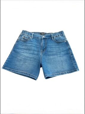 Dalia & Curve Appeal | Shorts | Dalia Collection Brown Utility Shorts ...